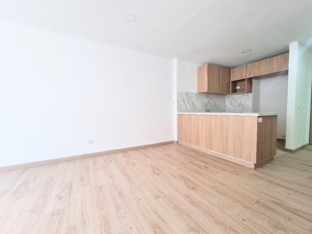 Apartamento en venta de 1 habitación con balcón en Bogotá, Nuevo Country.